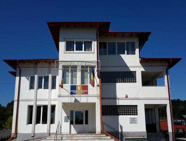 La Primăria Merișani sunt cele mai mici salarii! Sindicatul ”Egalitatea ...