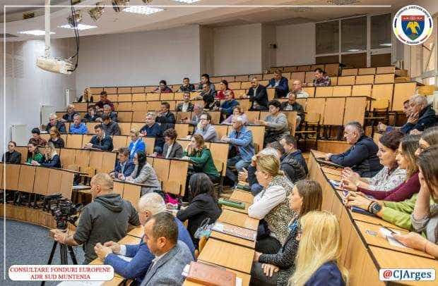 ADR Sud-Muntenia, ședință de lucru la CJ Argeș - Jurnalul de Arges